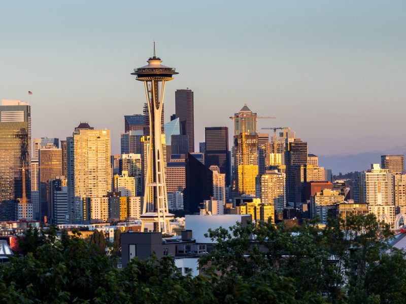 Customized Tours | Seattle's Fun Tour Guide | 888.554.8687
